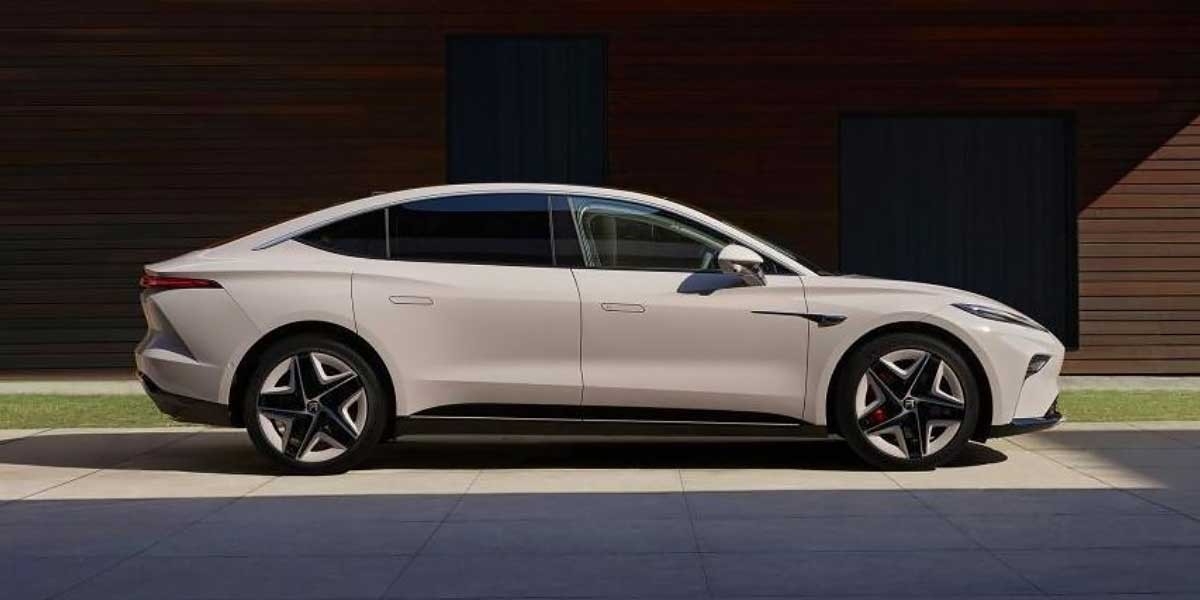 SAIC F7 - ⚡ EV Database MOTORWATT